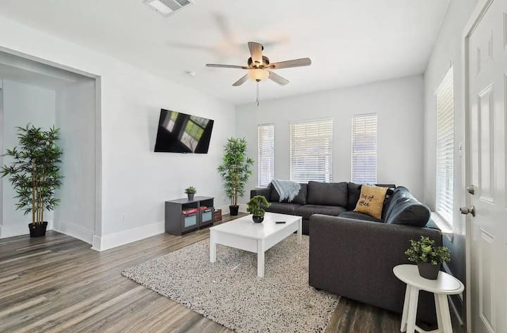 Edgefield Gem – 5br Family Home Near Bishop Arts - Dallas, TX