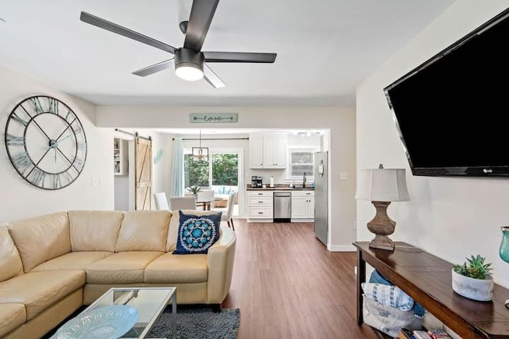 Cottage Under The Magnolia Trees | Near Bases - Beaufort, SC