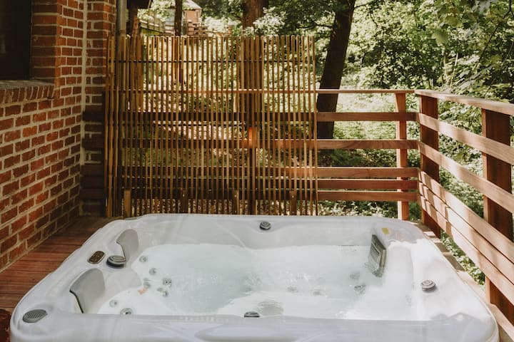 The Wood Lodge - L’instant Suspendu - Givet