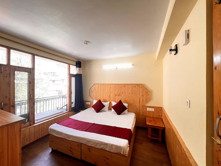 Private Room| Mountain View Balcony+wi-fi,manali - Manali