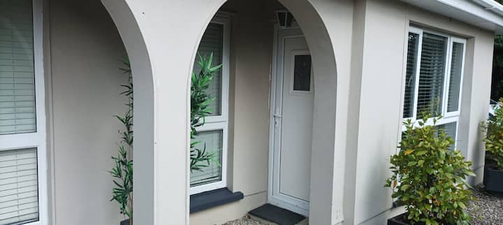 Double Room Separate Entrance - Shannon