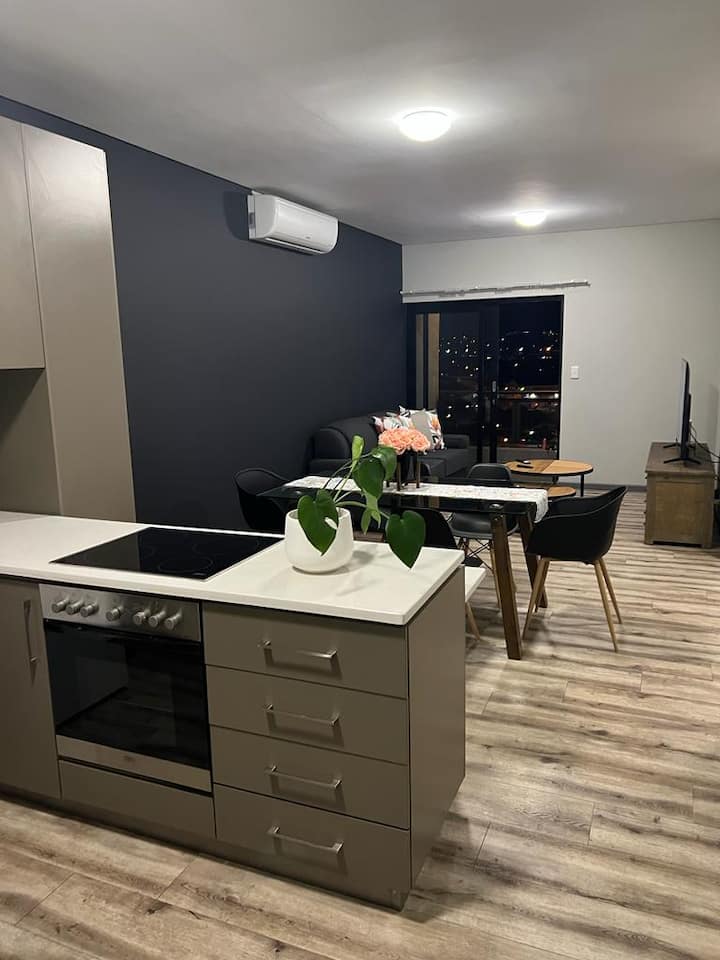 City Center - Luxury 2 Bedroom - Windhoek