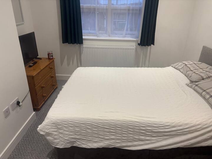 Private Room With Parking - Broadstairs