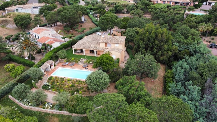 Villa Vue Mer - Orienté Sud -Grimaud, France - Gassin