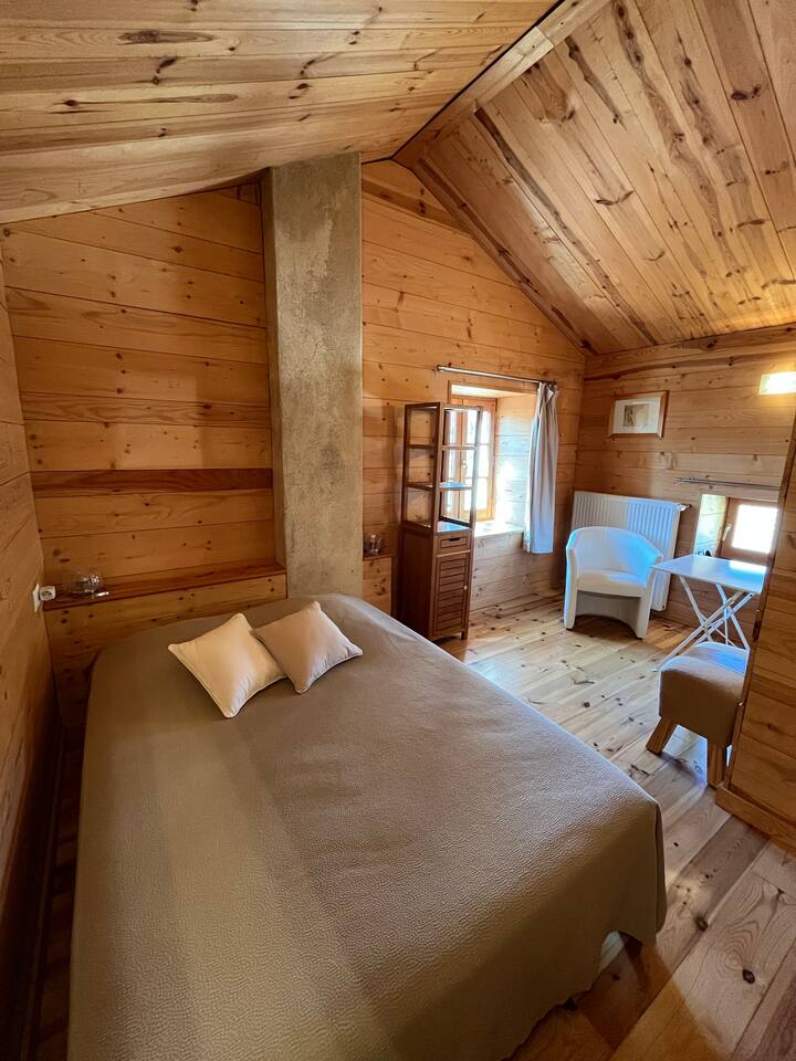 Chambre De Charme "Douglas" - La Chaise-Dieu