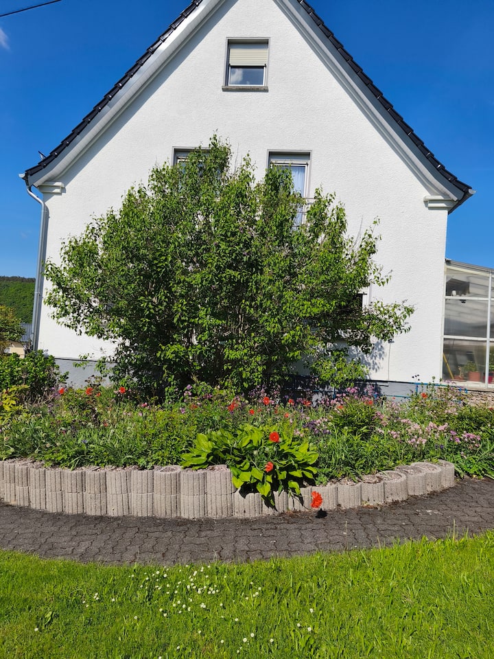 Idylle Im Grünen Mit Gartenzugang - Betzdorf