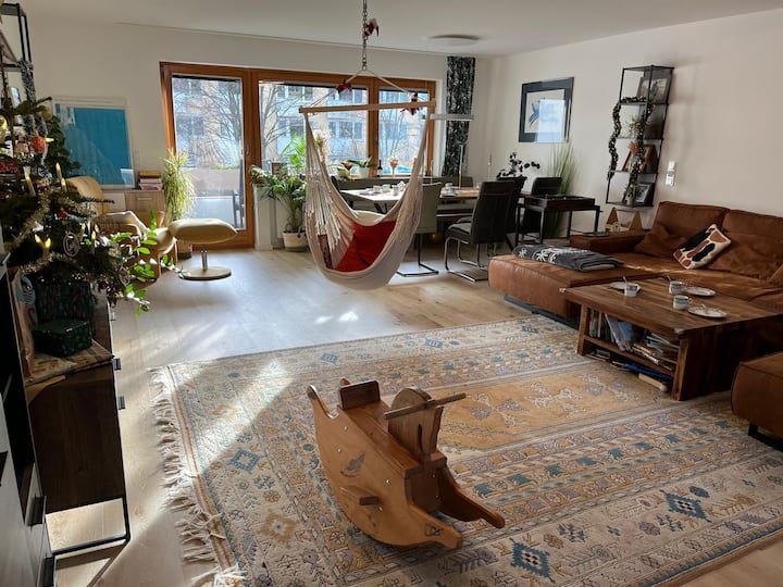 Familienfreundliche, Moderne 4-1/2-zimmer-wohnung - Munich