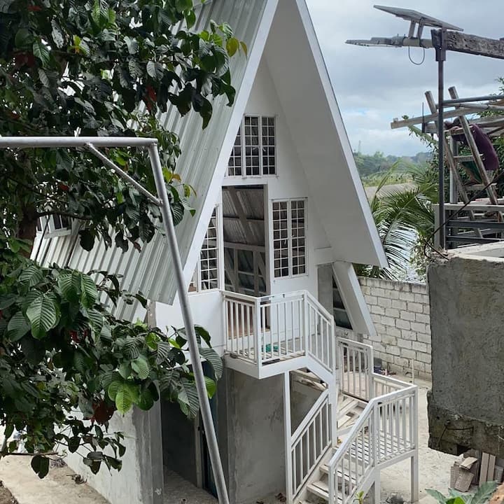 Casa Blanca Filipina-family - Plaridel