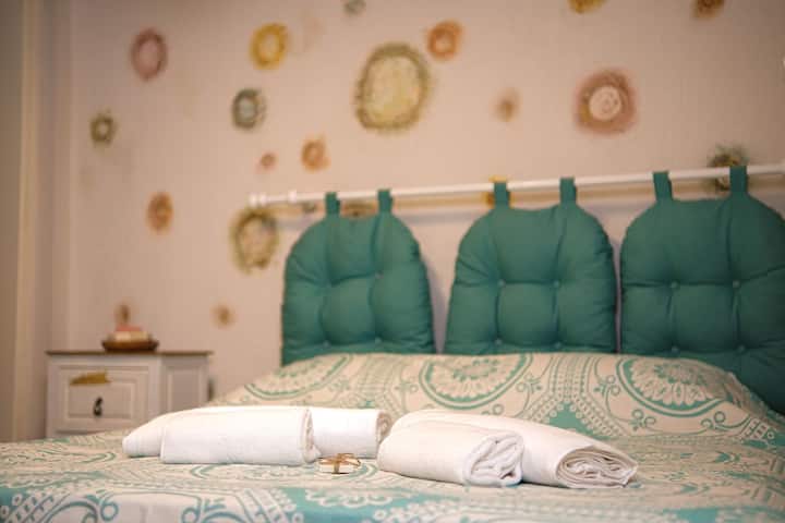Daphne Deluxe Suite - Garden And Street View - Seferihisar