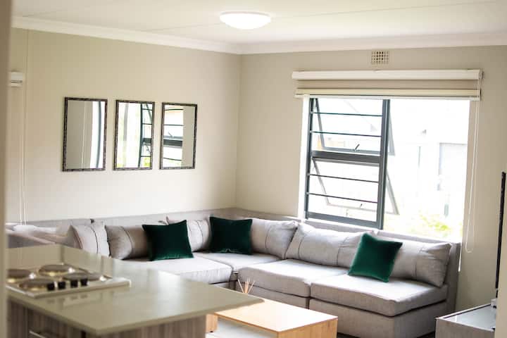 Top Security, Peaceful Home - Pretoria
