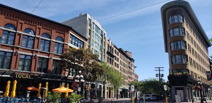 Gastown Loft - Oceanview Studio - Vancouver