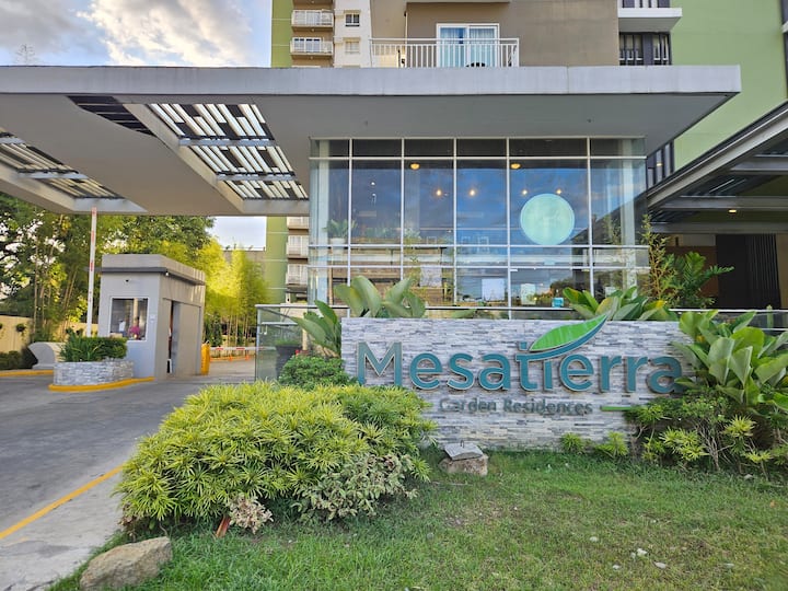 《Mesatierra》studio Unit Unlimited Wi-fi & Parking - Davao City
