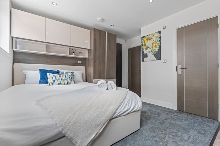 Live Modern For Less – 50% Off Long-term Stays - Warwickshire