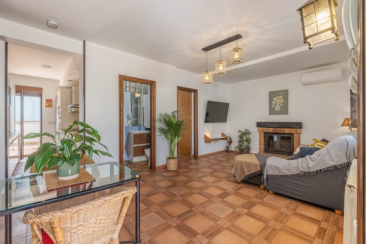 Casa Independiente Con Chimenea Y Barbacoa. - Dílar
