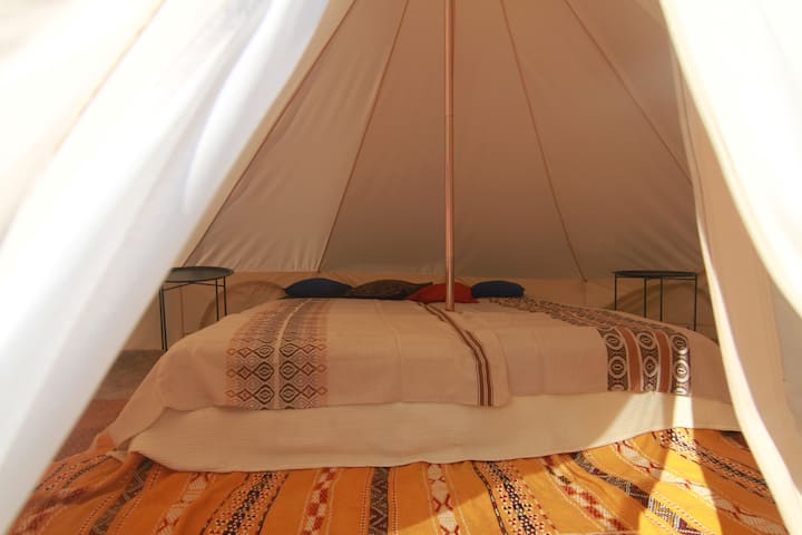 Cozy Glamping Tent In Field - Bornholm