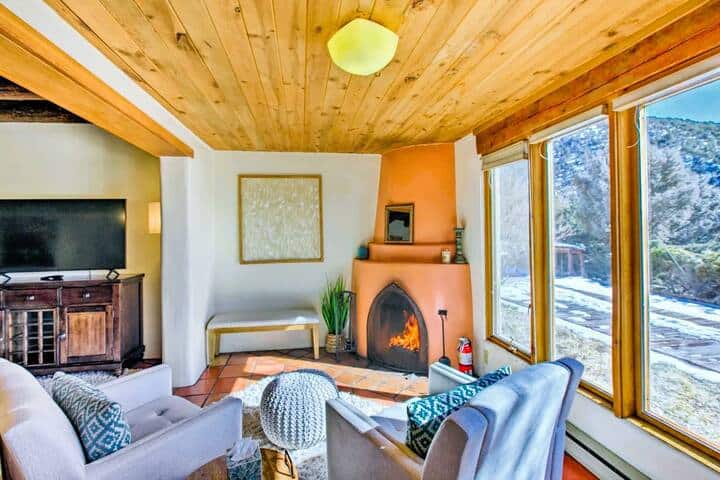 Taos Ski Valley Rustic Condo - Arroyo Seco, NM