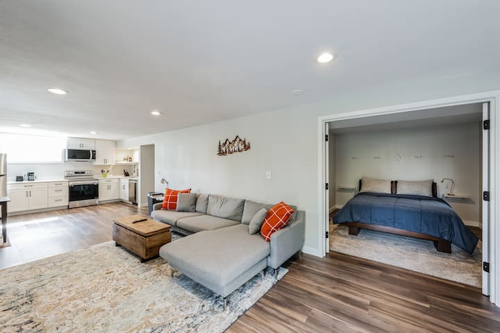 Arvada Guest Suite: Walkout Basement & Office! - Golden, CO