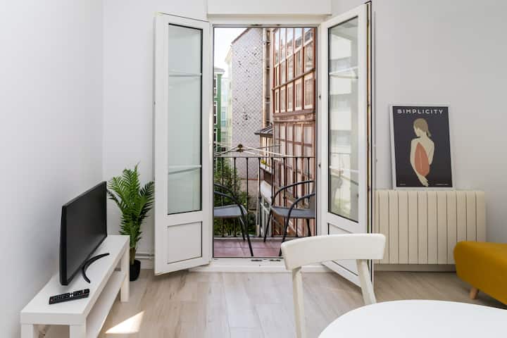 Piso Con Encanto En Santander - Santander