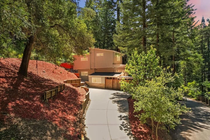 Huckleberry Home - Boulder Creek, CA
