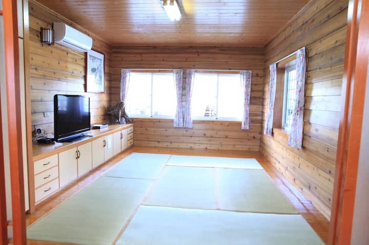 乾淨 清新 好山好水 6人房 民宿 - Taichung City