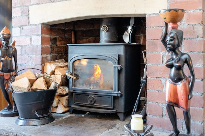 Pendle View Retreat - Burnley