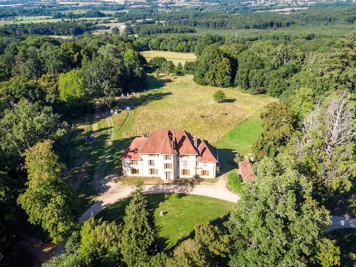 Grand Gîte 14 Personnes  Piscine & Parc De 15 Ha - Deux-Sèvres
