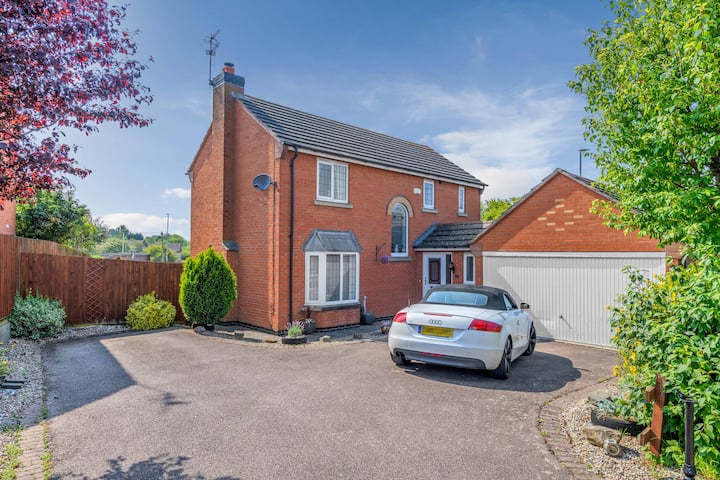 4bed Contractor House - Fast Wifi - Free Parking! - Loughborough