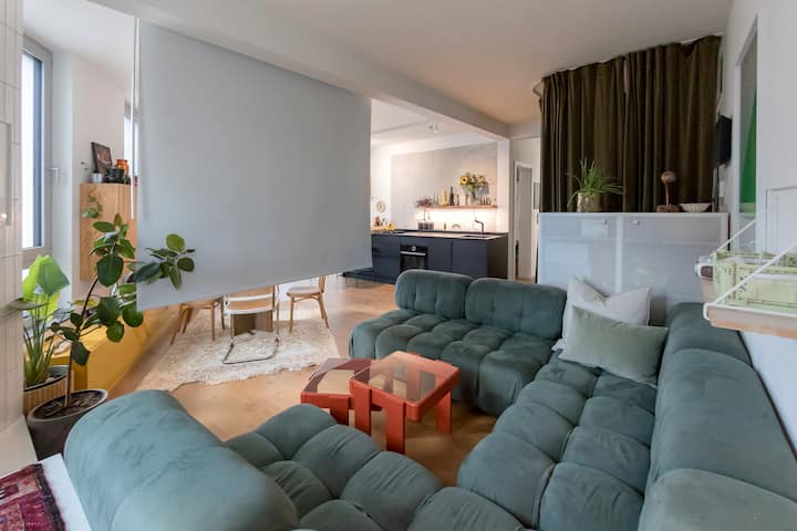 Colourful Home With Parking - Ljubljana