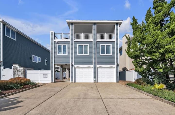 New! Beach House 7bd 5bth Pool, Hot Tub, Elevator - Virginia Beach, VA