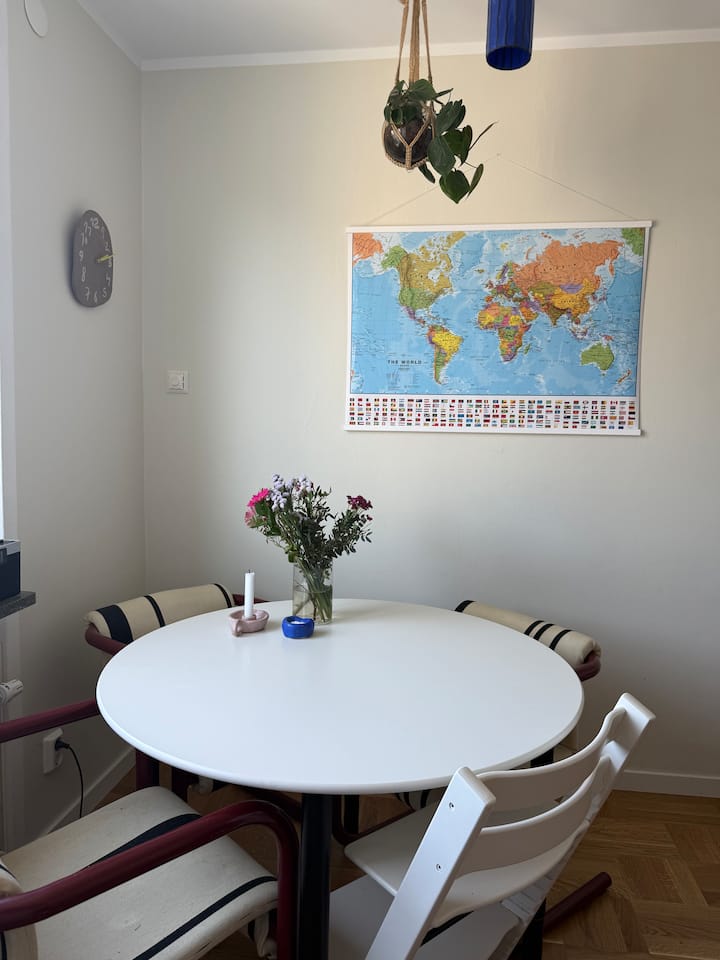 Ljus Och Rymlig 3:a - Estocolmo