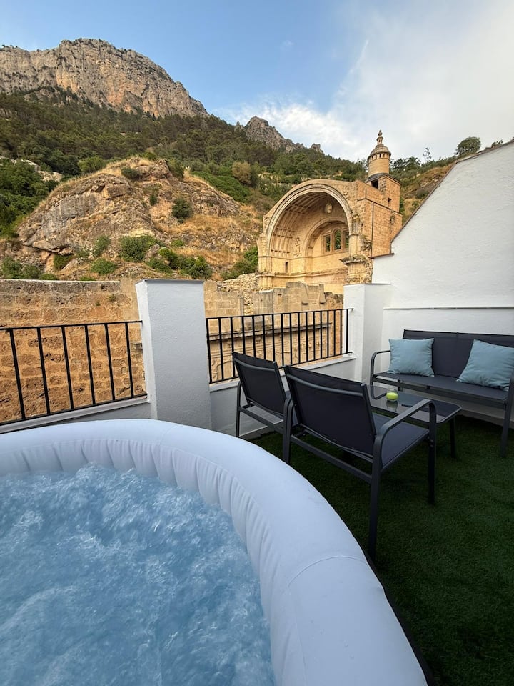 Alojamiento Jacuzzi Las Ruinas - Arroyo Frio