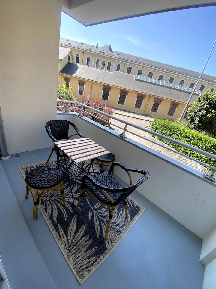 Les Halles Du Haras Plein Centre Annecy - Annecy