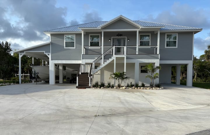 Bring Your Boat! New Canal Home - Crystal River, FL