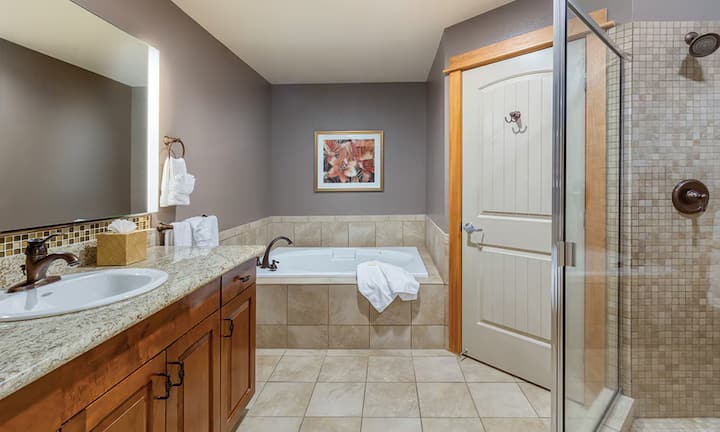 Spacious 2bdrm Mccall - McCall, ID