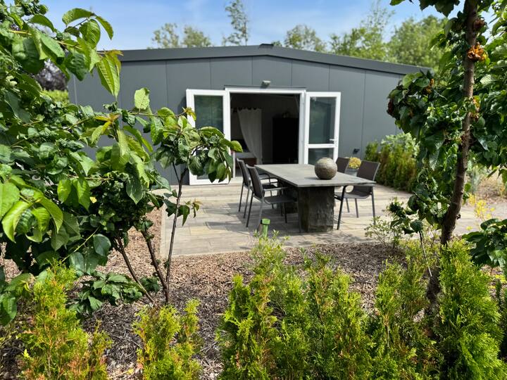 Private Apartment Retreat - Breda, Netherlands