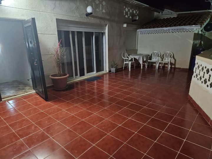 Loue Joli Appartement F3 - Béjaïa