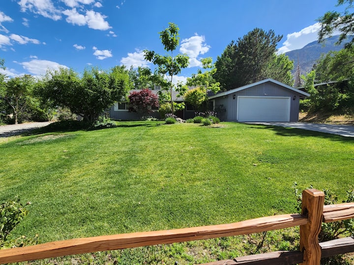 Charming Bishop Vacation Home - Bishop, CA