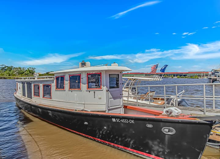 Floating Stay On The Harborwalk - Georgetown, SC