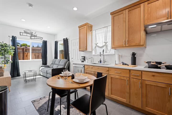 Warm 2 Bedroom, In Unit W/d, Near Sjsu - サンノゼ