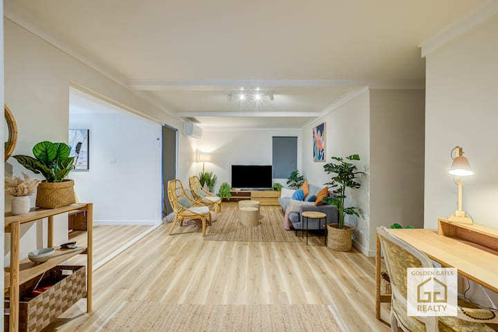 Cozy Central Kangaroo Point Pad - Balmoral