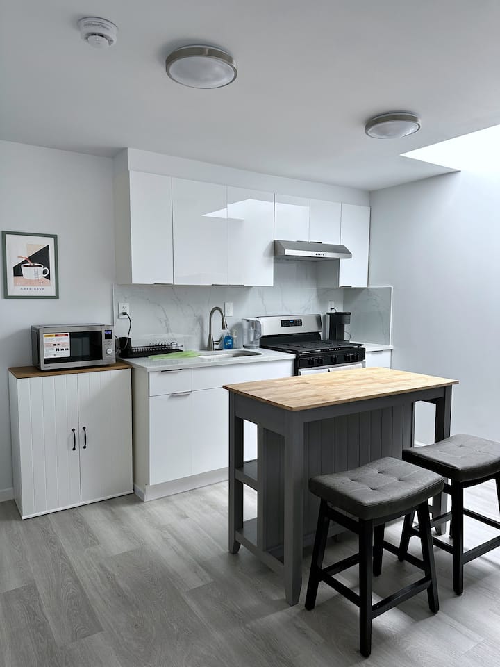 New & Cozy | 2br Flex Apartment - Close To Subway - Astoria - Queens NY