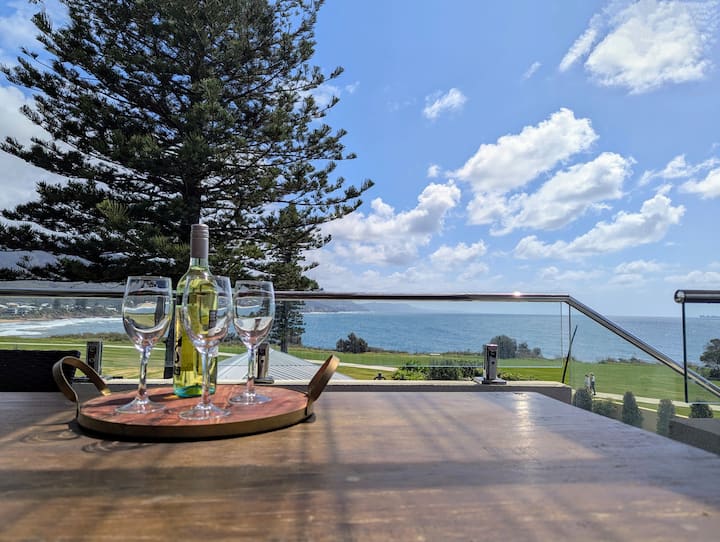 Bulli26 - Ocean View Family Retreat, 150m To Beach - Bulli