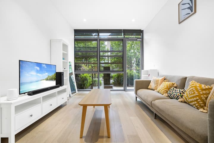 Elegant & Comfy 2br Chippendale - Surry Hills