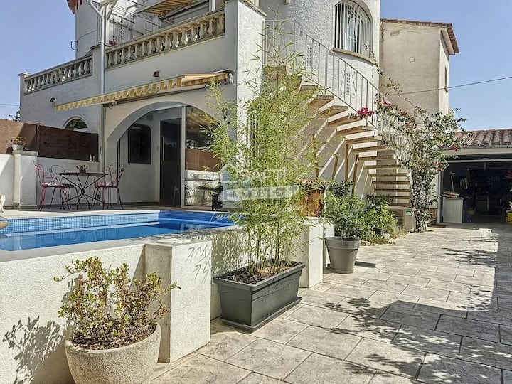 Villa éLégante Et Familiale - Empuriabrava