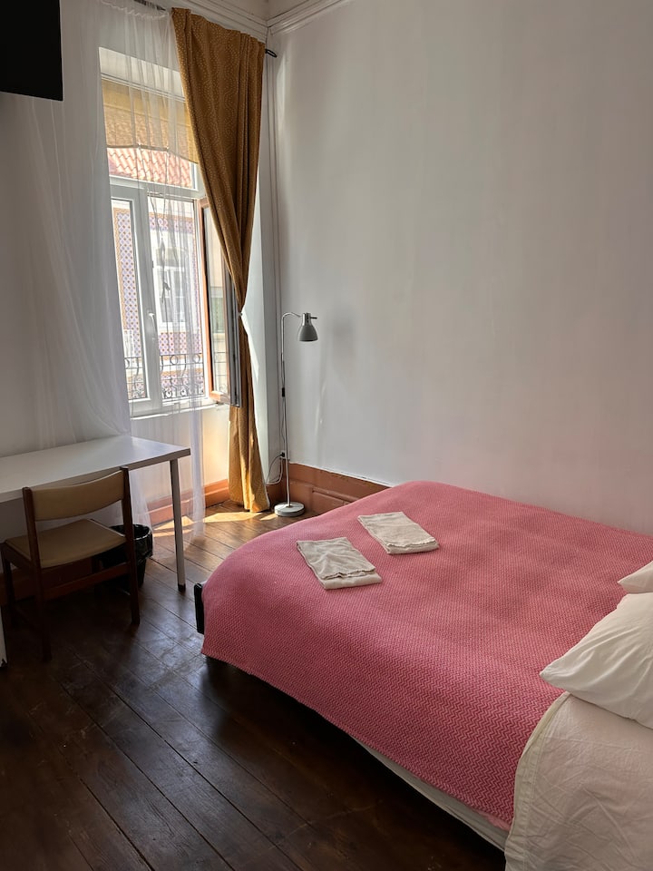 Budget Rooms Center - Cacia