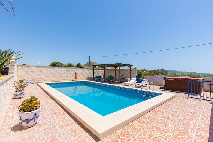 Finca Pozoblanco With Private Pool - Elda