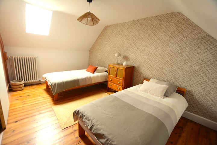 Les Suites Fisel-christine Et S - Rostrenen