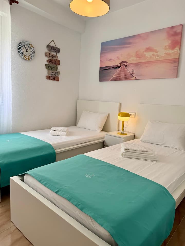 Modern Apt 2 Min From The Beach - Gandia