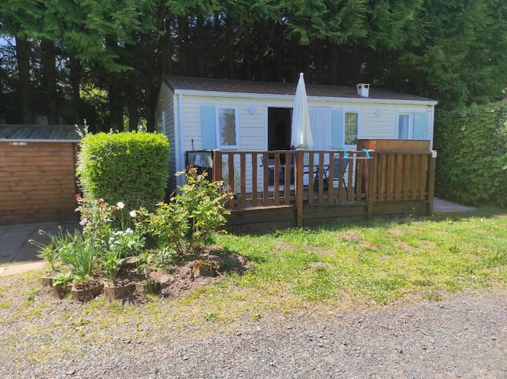 Mobil Home Agreable Fonctionnel - Besse-et-Saint-Anastaise