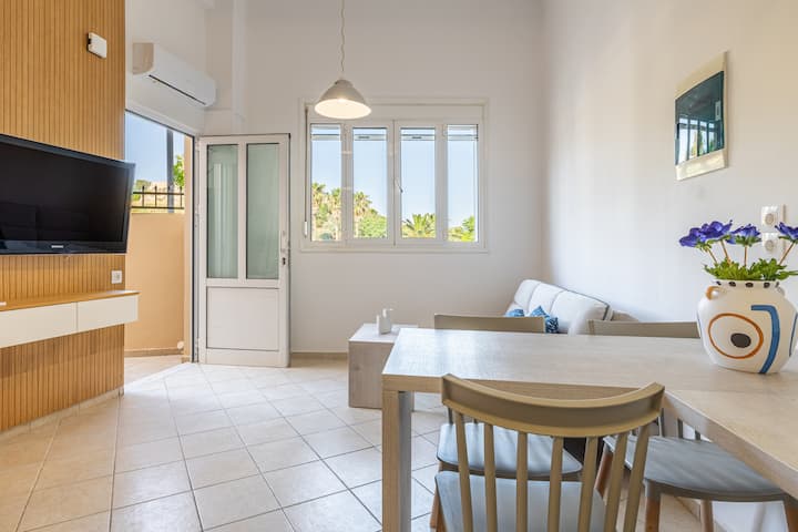 The Walls Apartments | 1 - Iraklion